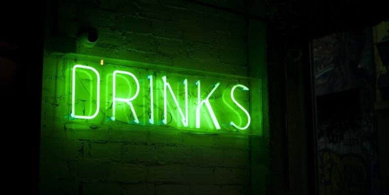 What To Drink On OMAD? (Complete guide)